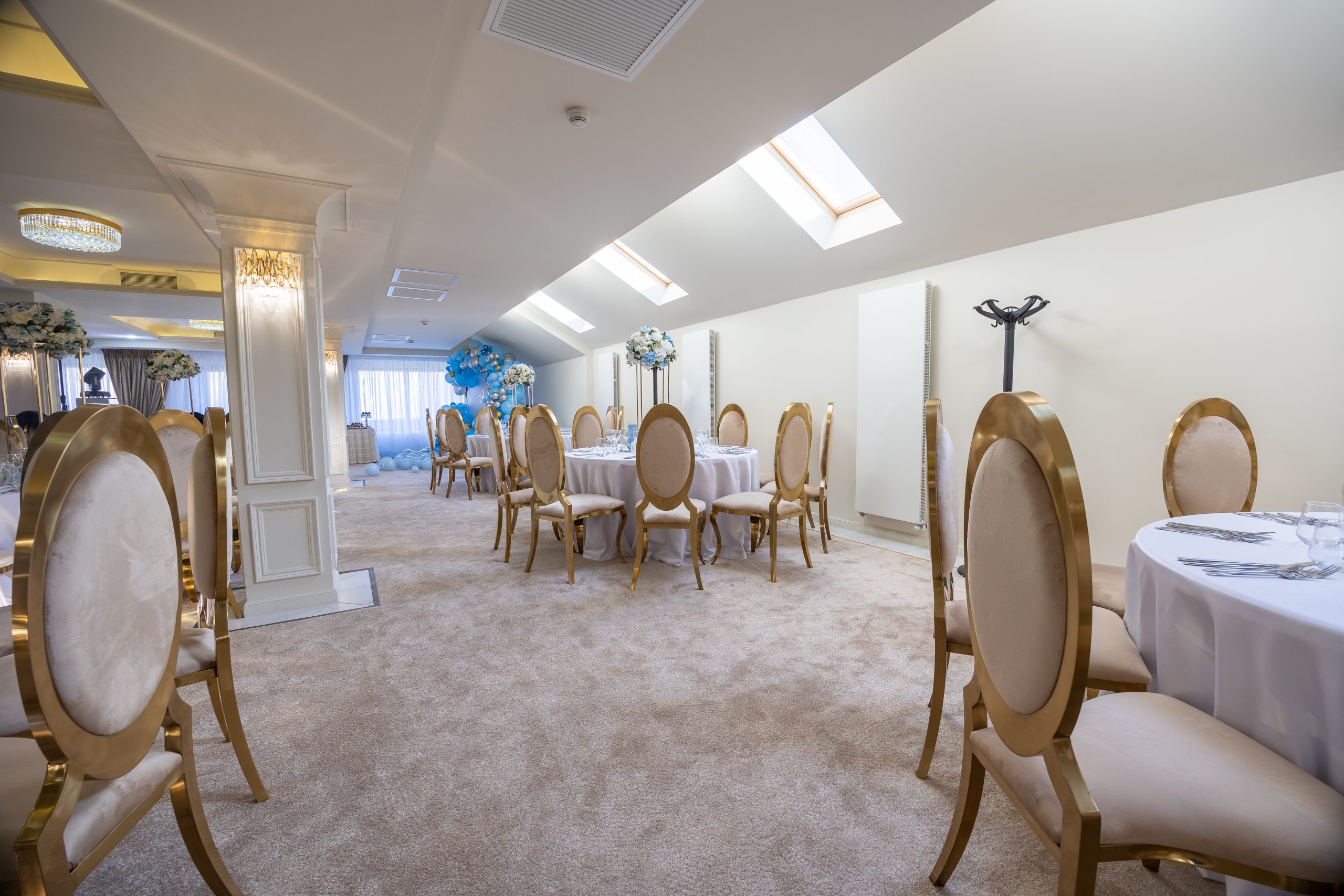 Salon Platinum - Restaurant Damir