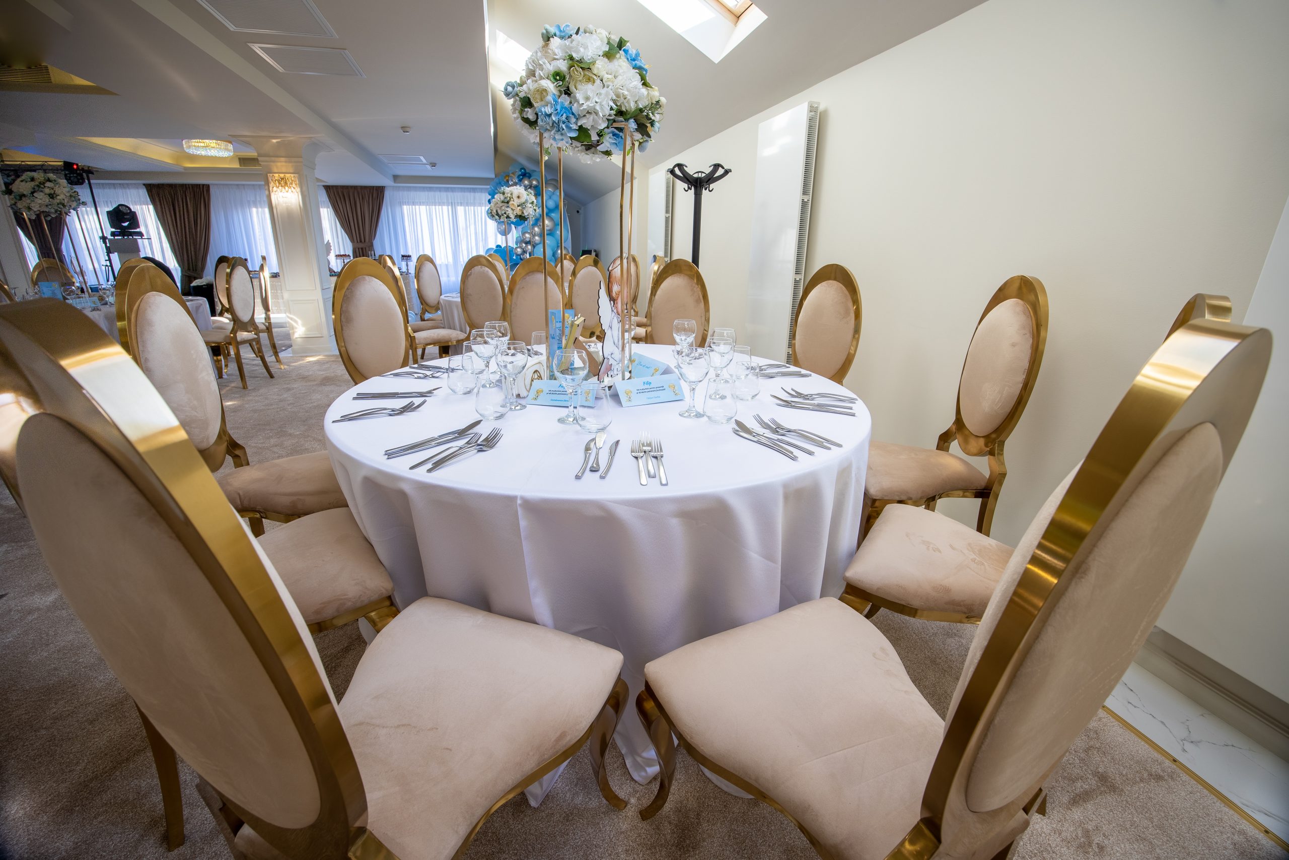 Salon Platinum - Restaurant Damir