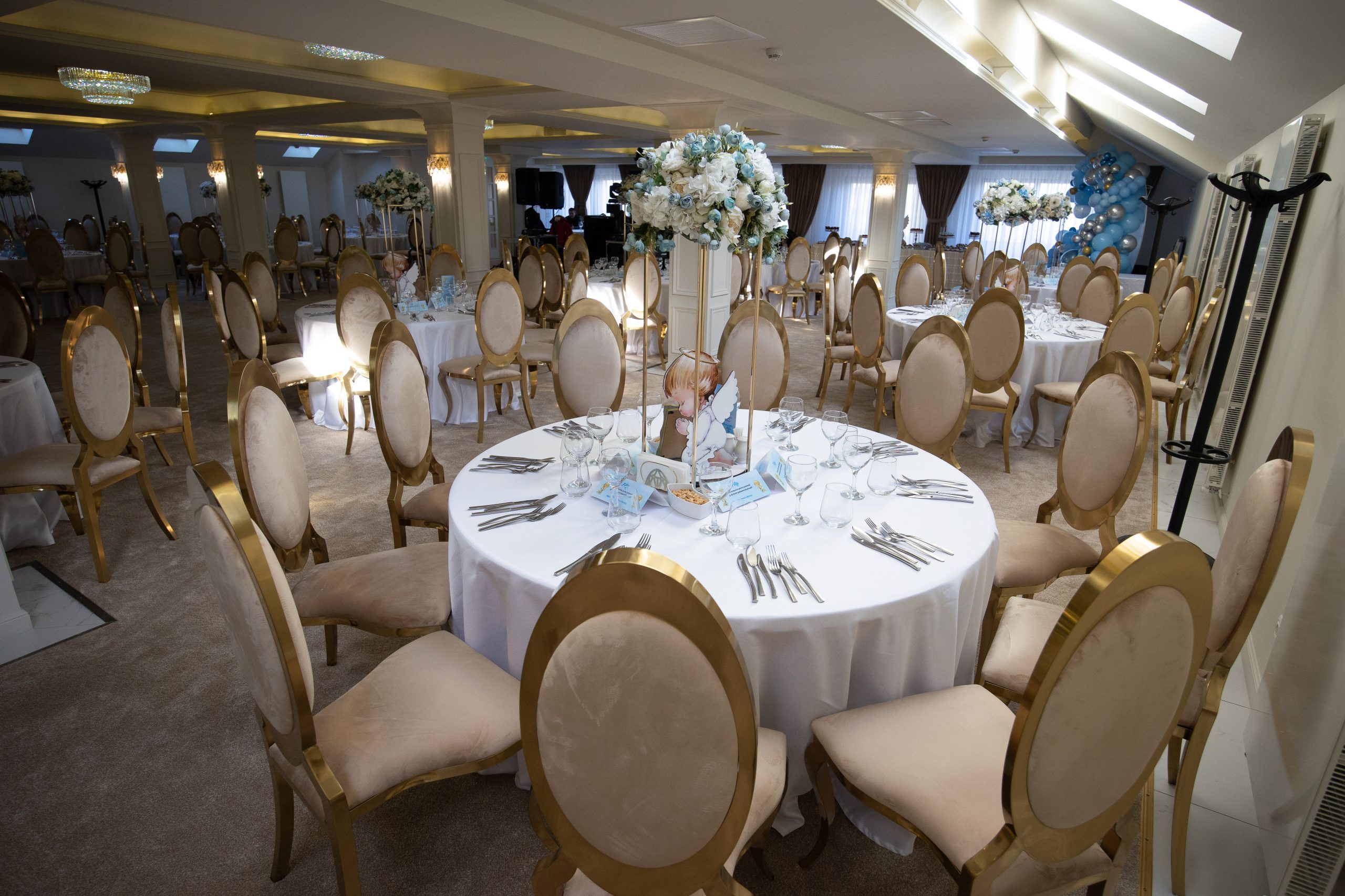 Salon Platinum - Restaurant Damir